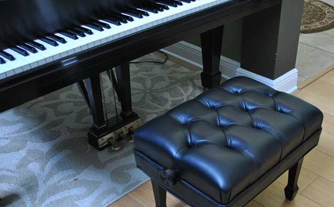 A Guide for Steinway Piano Bench Buyers